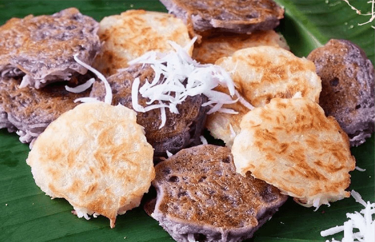 Ba Bin (Traditional Thai Coconut Cake) - Coco's Kanomthai